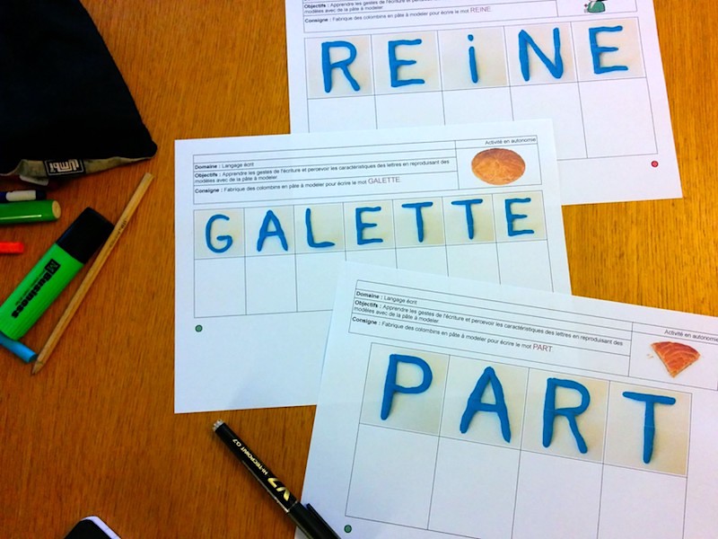 Écrire en pâte à modeler les mots de la galette | maître françois